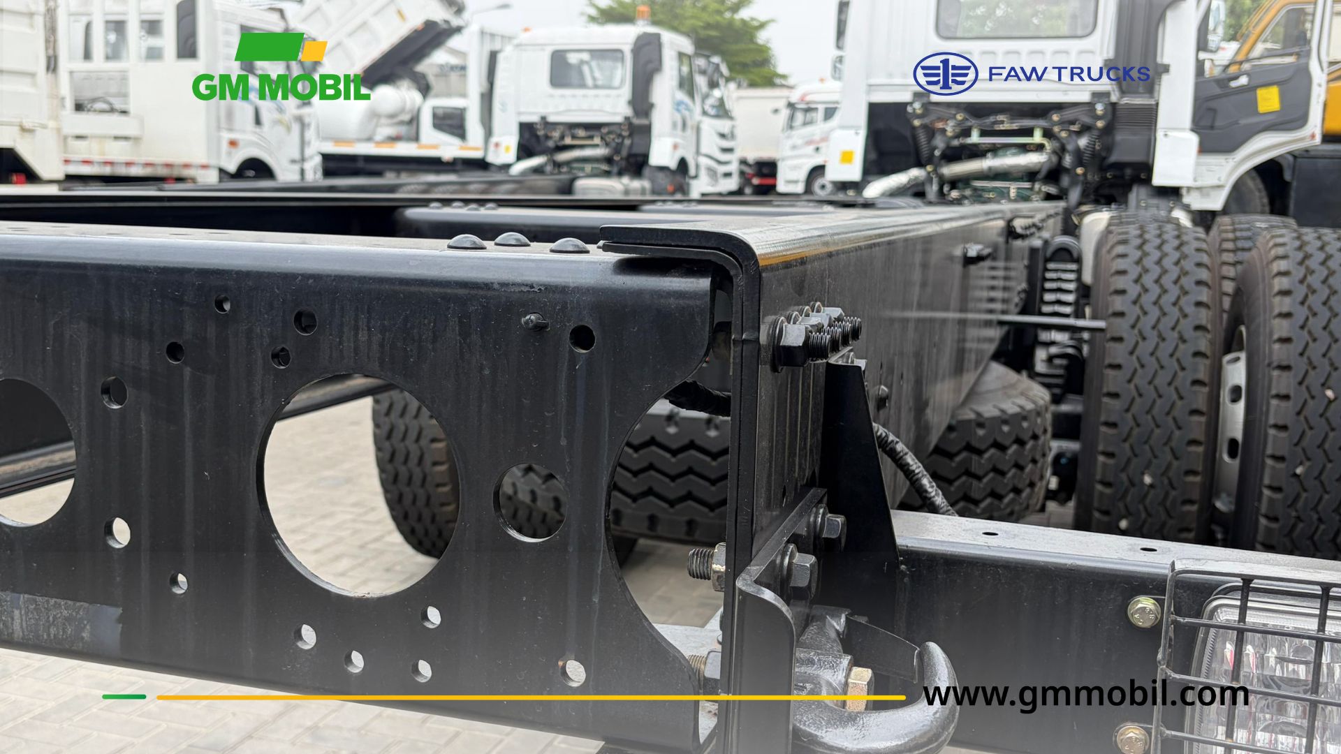 Cargo Truck FAW dengan Sasis Ganda Menjadi Fondasi Kekuatan! - PT Gaya ...